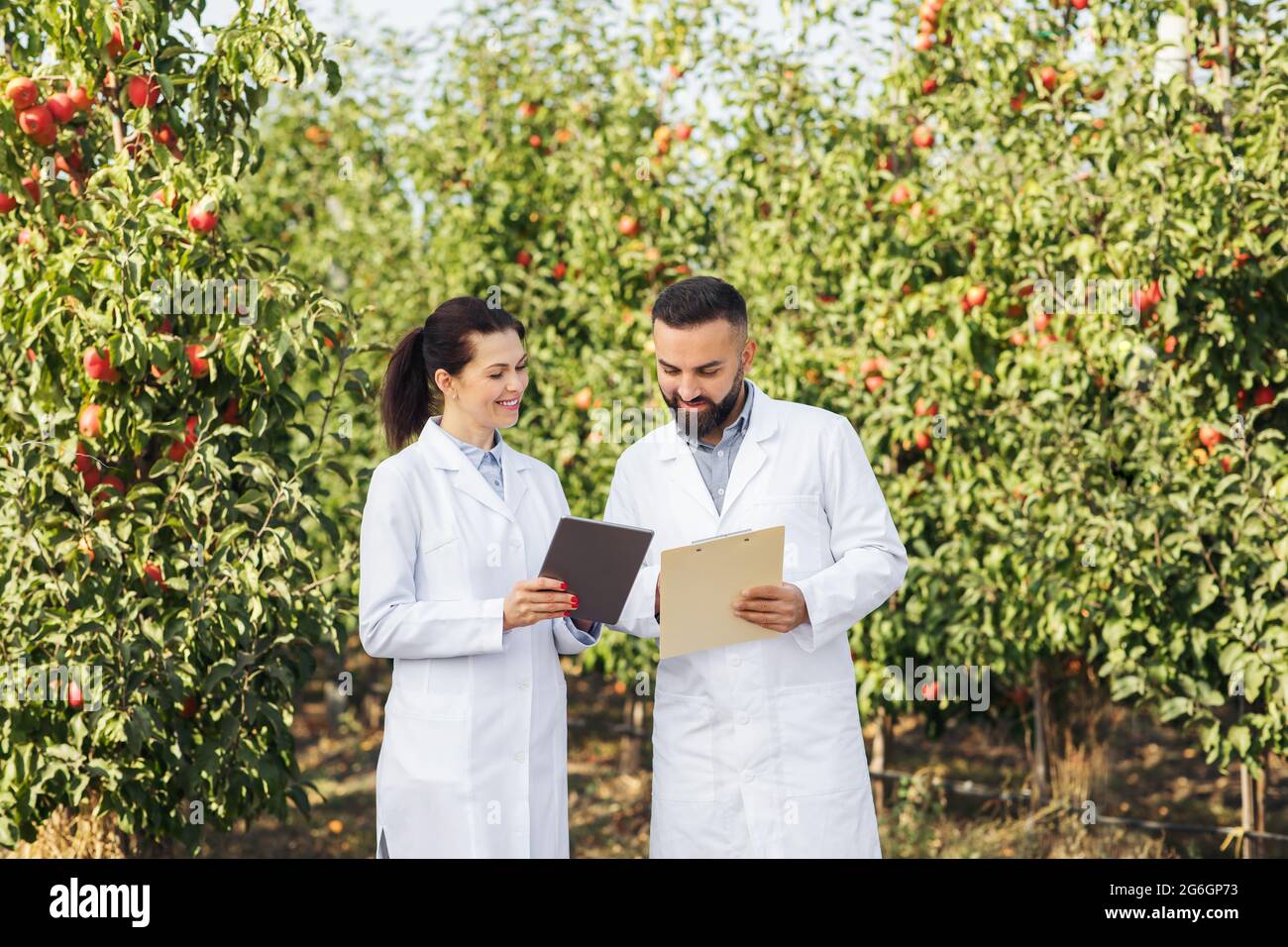 Inspecting plants hi-res stock photography and images - Alamy
