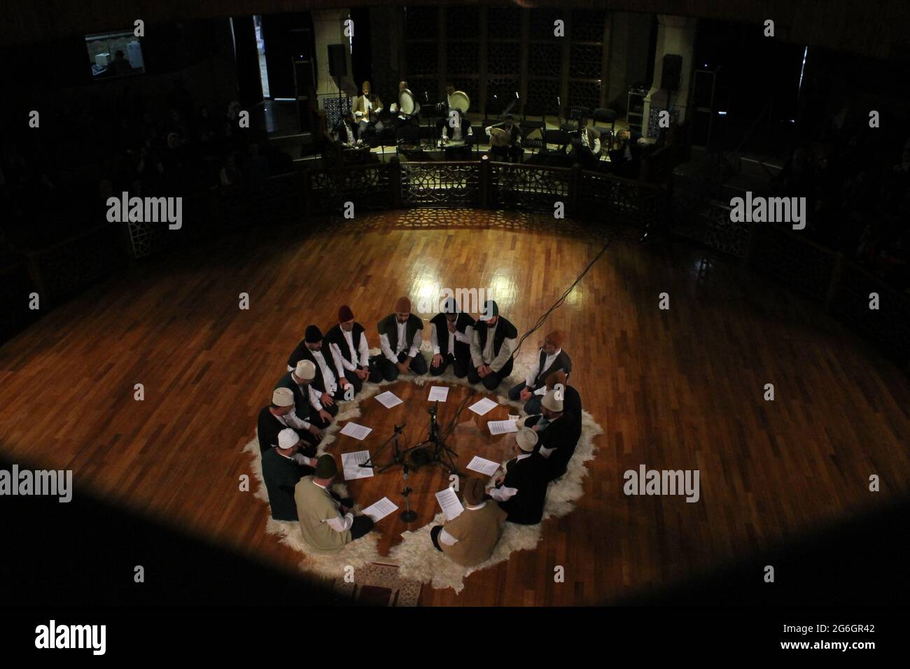 islamic music team, hall and audience Stock Photo - Alamy