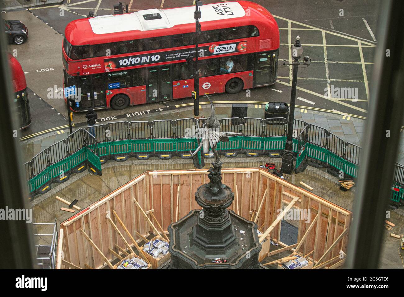 PICCADILLY CIRCUS LONDON 6 July 2021. The Shaftesbury Memorial Fountain ...