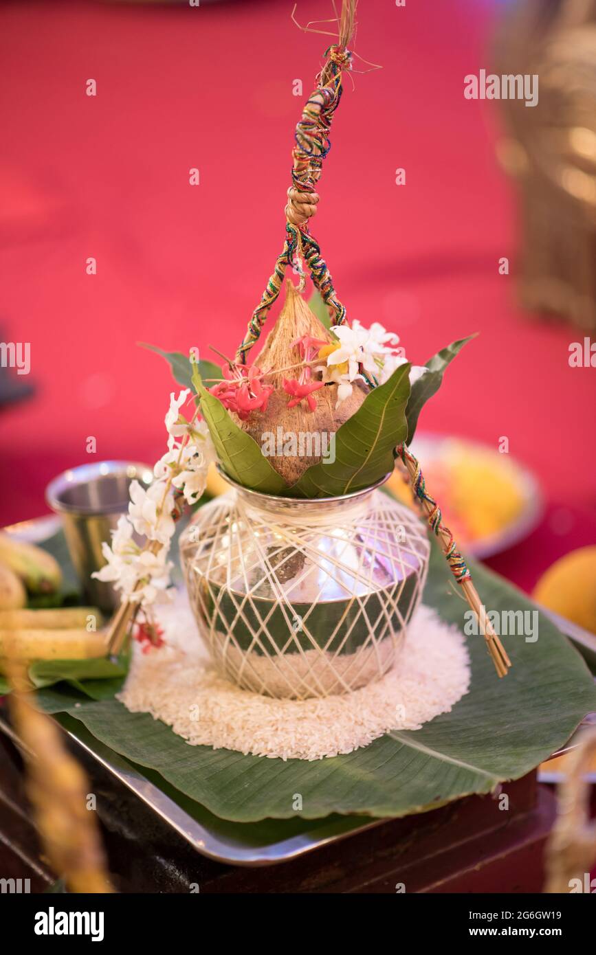 Ornament for a traditional Hindu wedding ceremony Stock Photo - Alamy