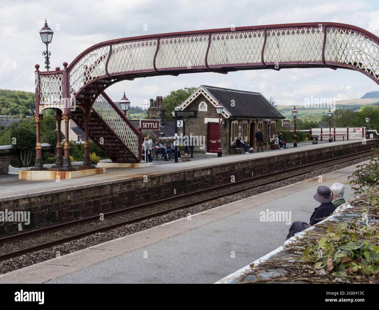 Settle station hi-res stock photography and images - Alamy