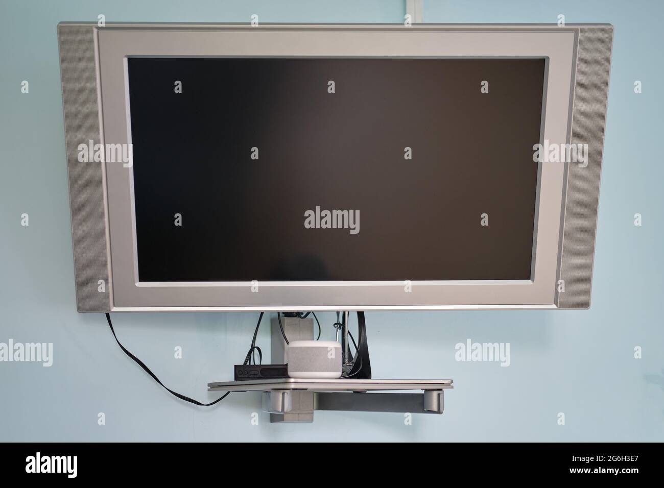 Large presentation monitor wall hi-res stock photography and images - Alamy