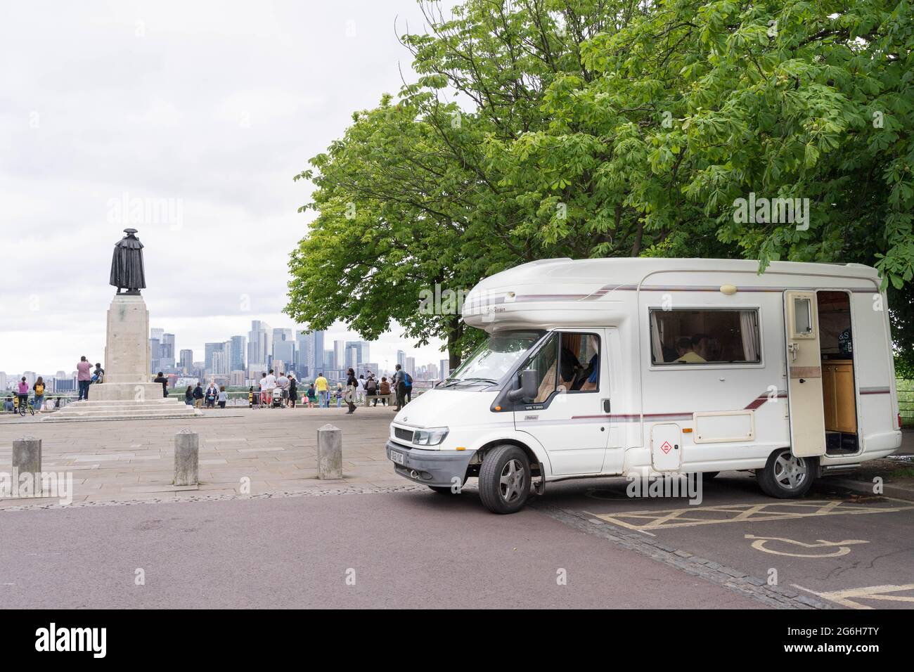 auto-sleeper camper van enjoy summer weekend at London greenwich park ...