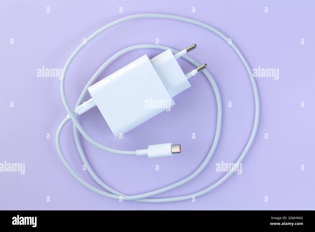 Fast usb charger smartphone hi-res stock photography and images - Alamy