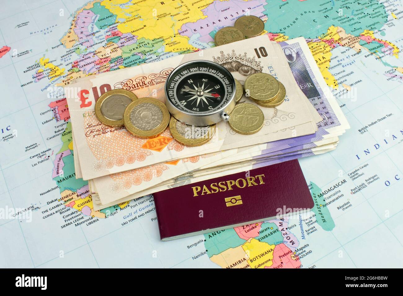 World map with compass hi-res stock photography and images - Alamy