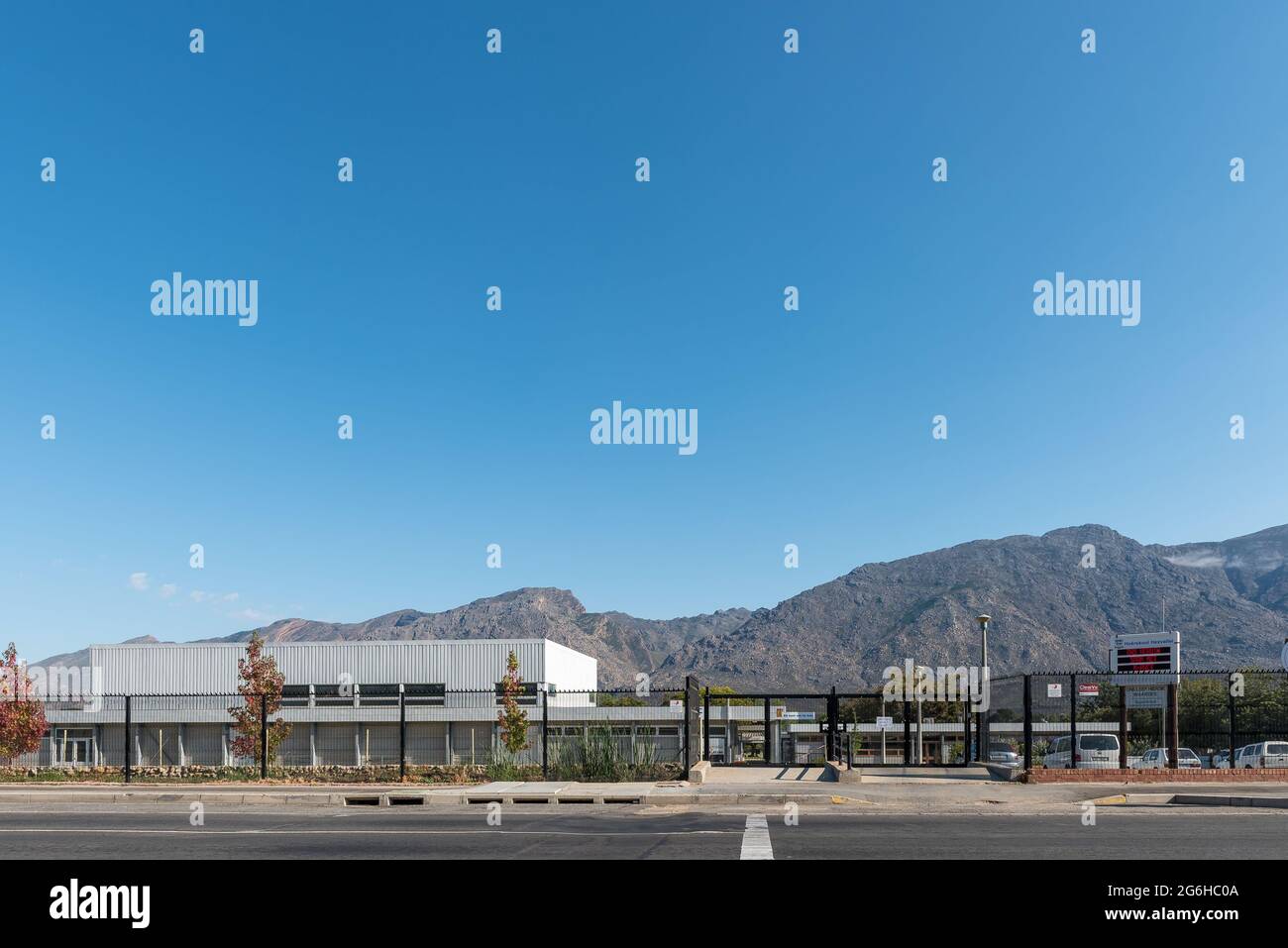 DE DOORNS, SOUTH AFRICA - APRIL 20, 2021: A street scene, with ...