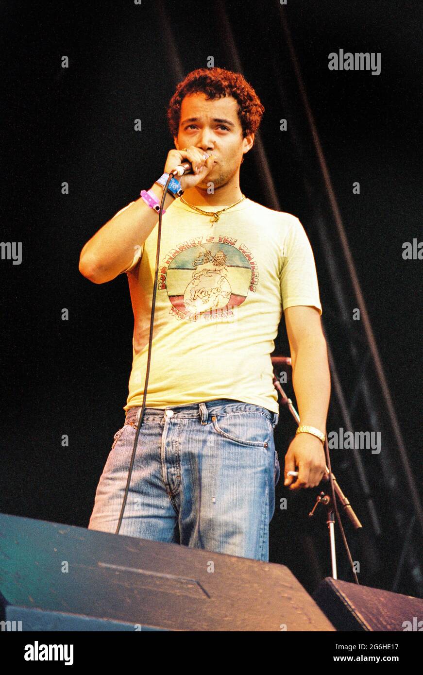 Finley Quaye performing at the Glastonbury Festival 1998, Somerset ...
