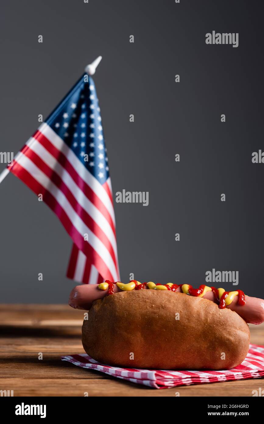 American flag hot dog hi-res stock photography and images - Alamy