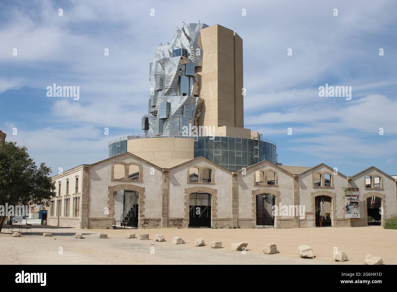 Luma foundation hi-res stock photography and images - Alamy