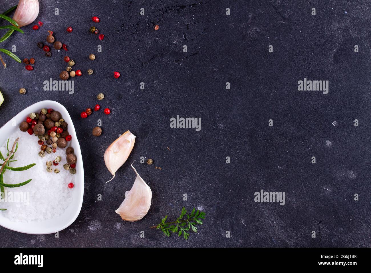 Food background with spices Stock Photo - Alamy