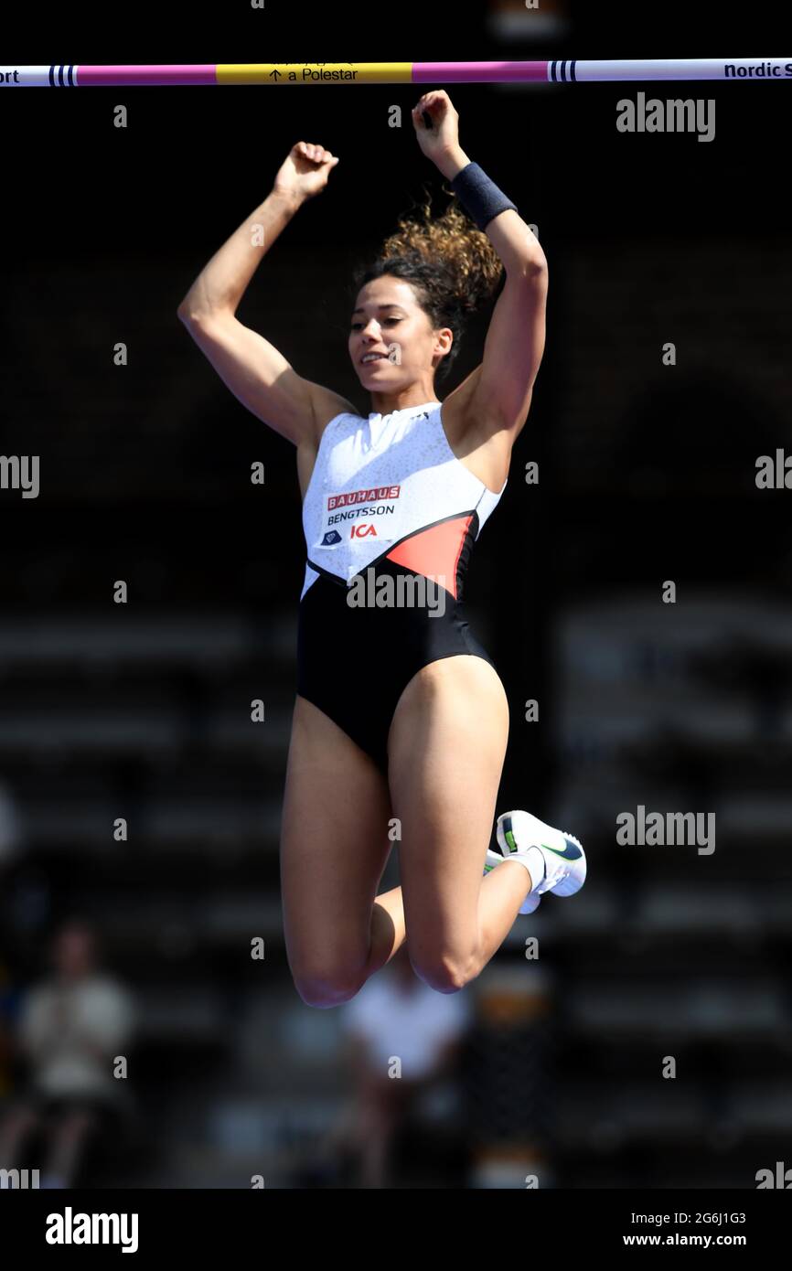Angelica Bengtsson (SWE) places fourth in the women's pole vault at 15 ...