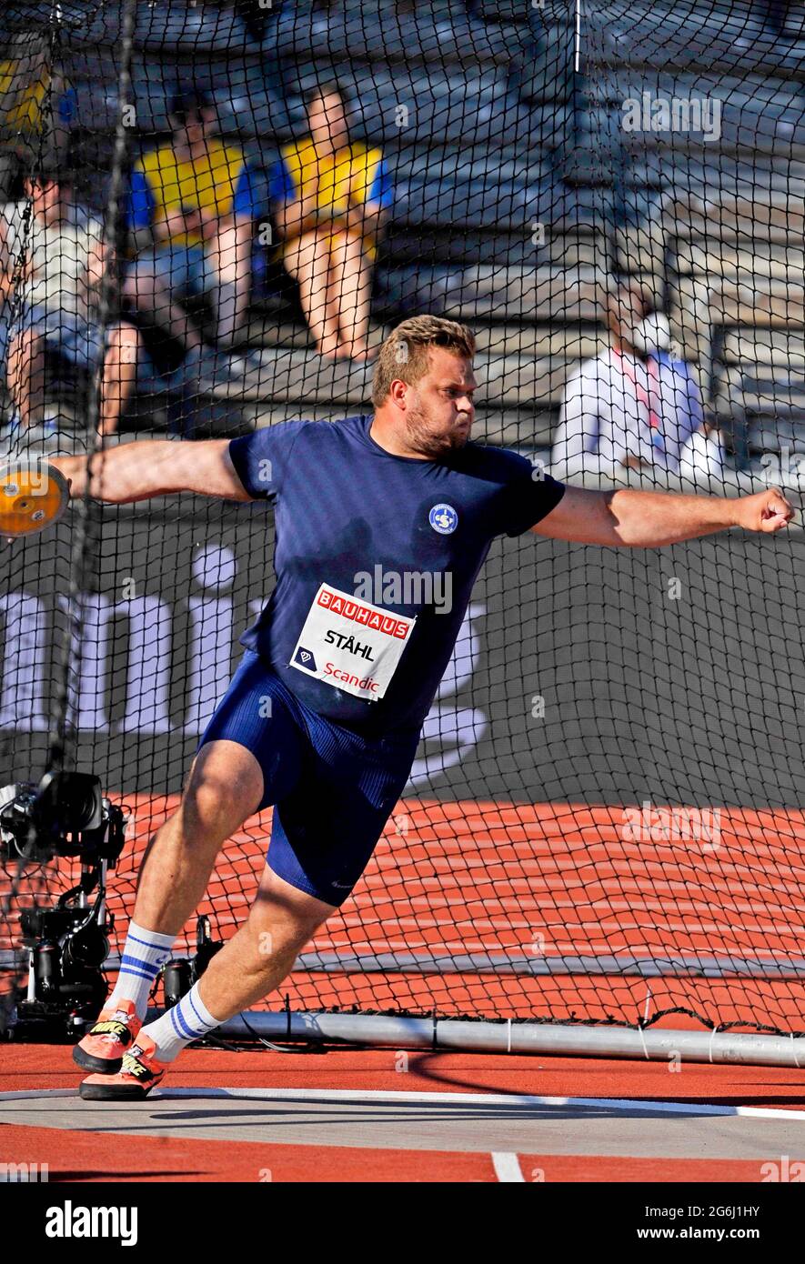 Daniel Stahl (SWE) wins the discus with a throw of 225-2 (68.64m) at ...