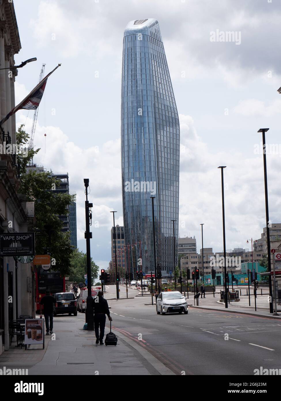 One Blackfriars mixed use development at No. 1 Blackfriars Road ...