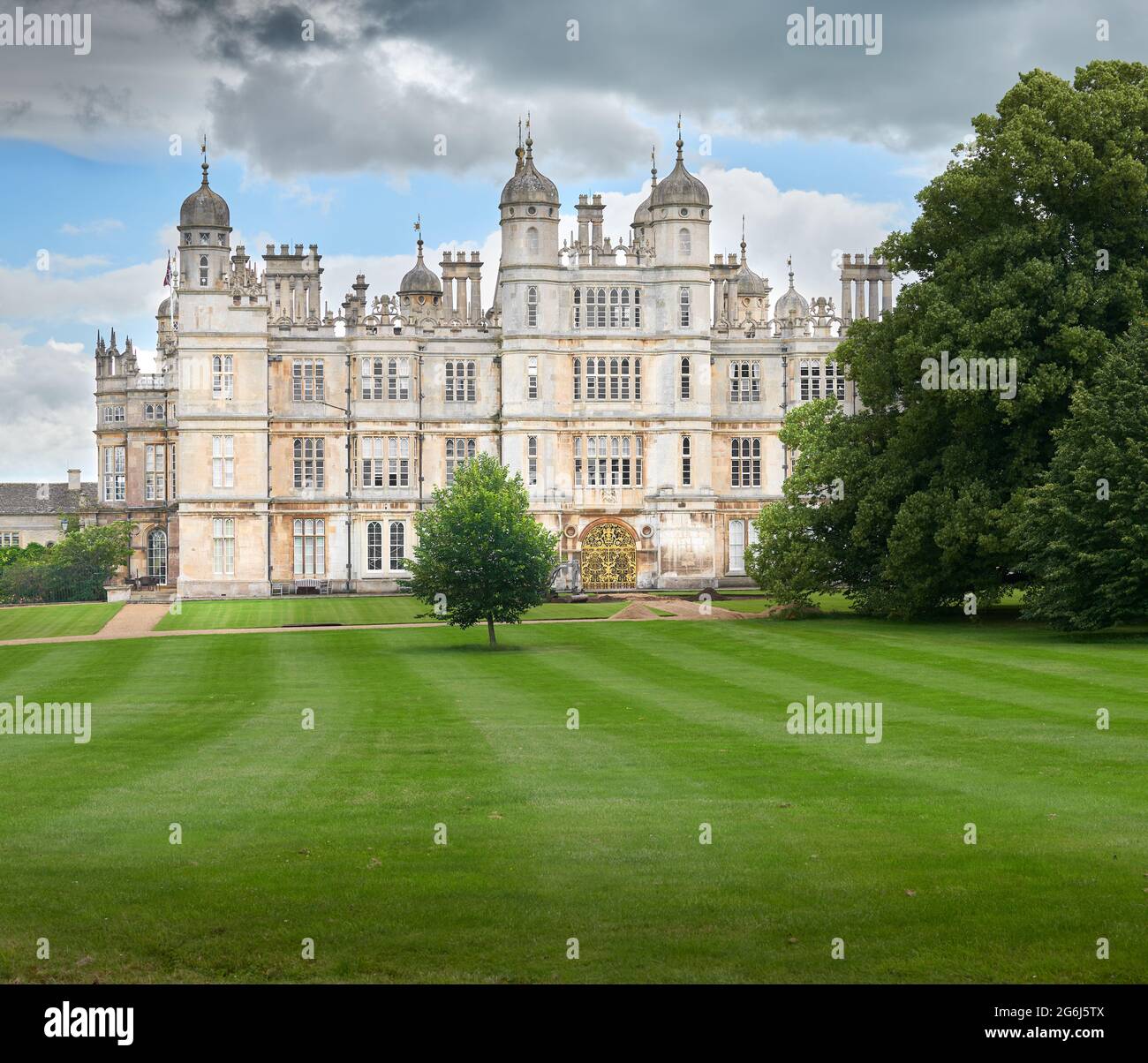 Burghley House, an elizabethan mansion built in the sixteenth century ...