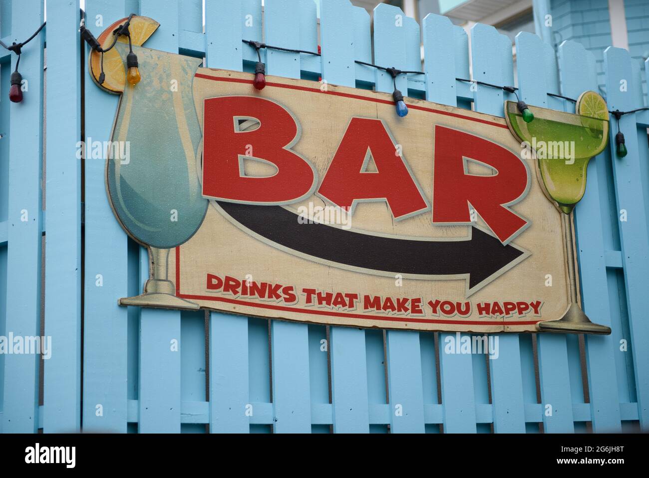 Drink here sign hi-res stock photography and images - Alamy