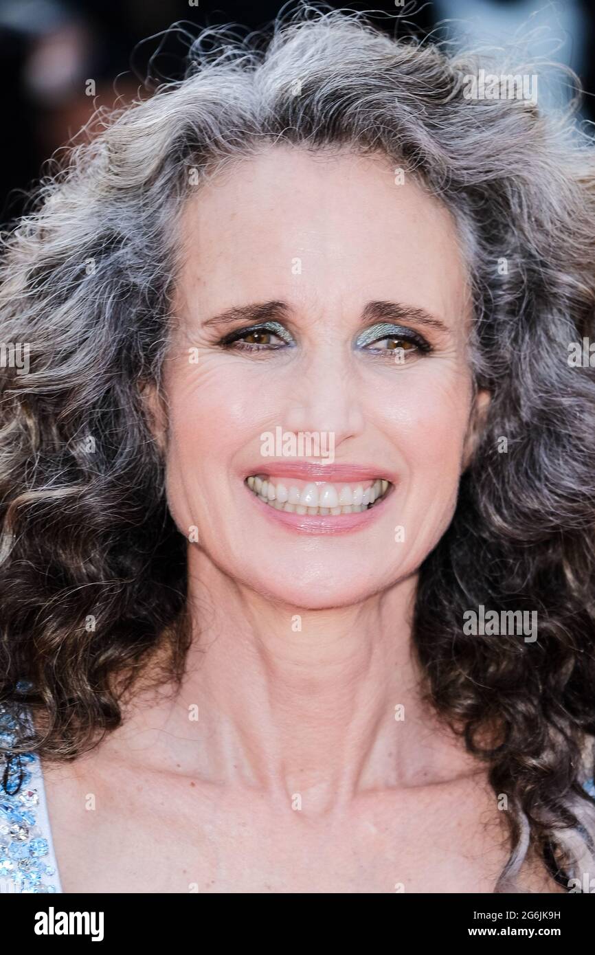 Andie macdowell High Resolution Stock Photography and Images - Alamy