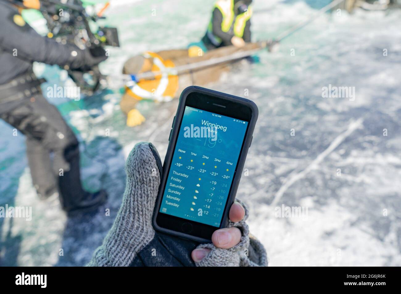 THE ICE ROAD, on set, 2021. ph: Allen Fraser / © Netflix / Courtesy ...