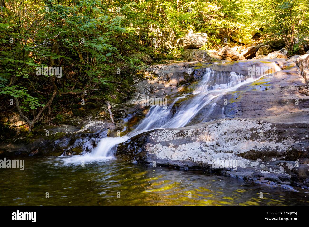 White Oak Canyon and Cedar Run trail loop waterfalls and cascades in ...