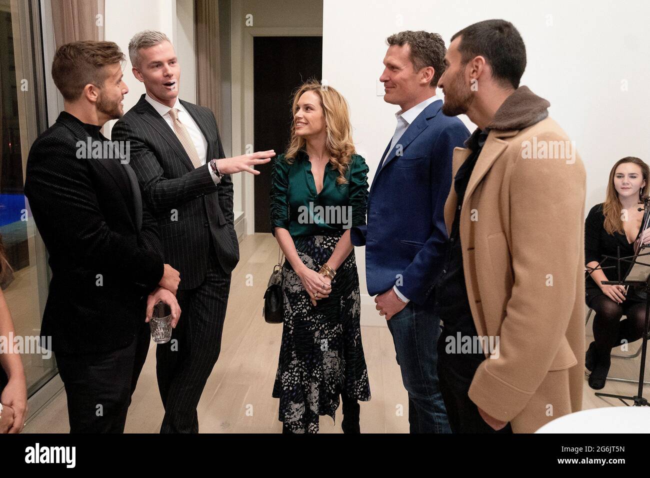 MILLION DOLLAR LISTING NEW YORK, Tyler Whitman (left), Ryan Serhant ...