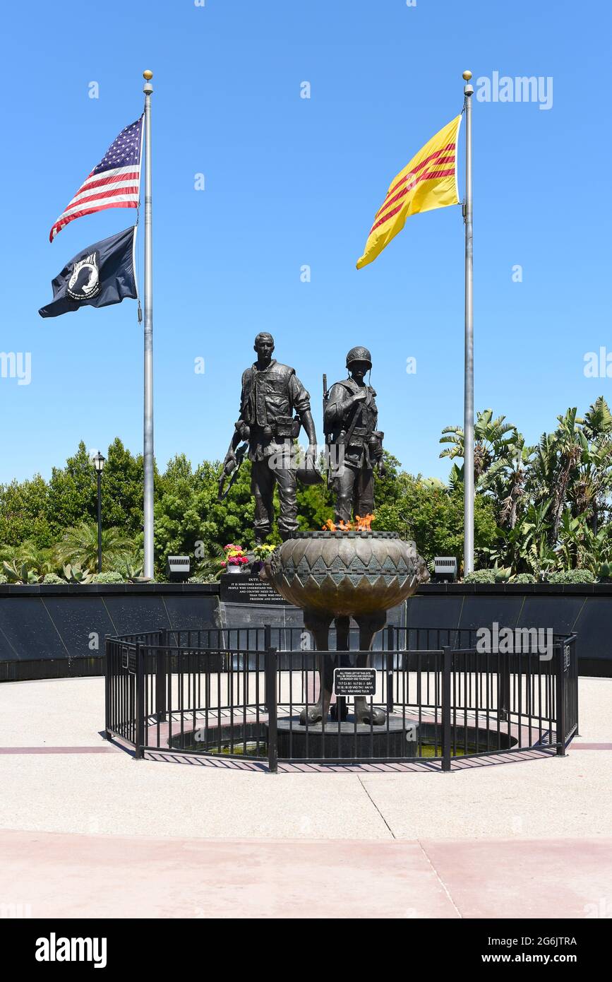Vietnam war statue hi-res stock photography and images - Alamy