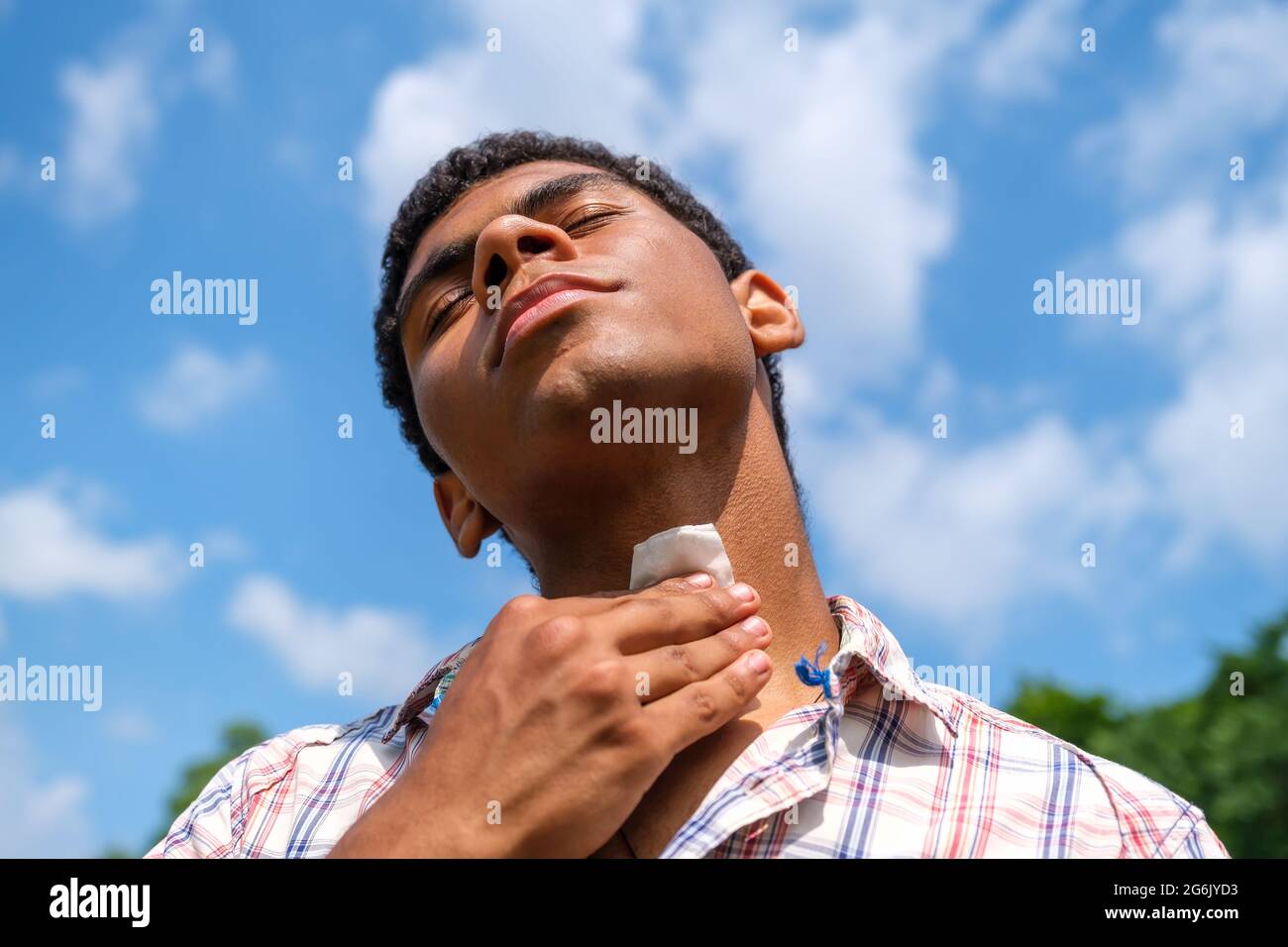 Wet towel for neck store