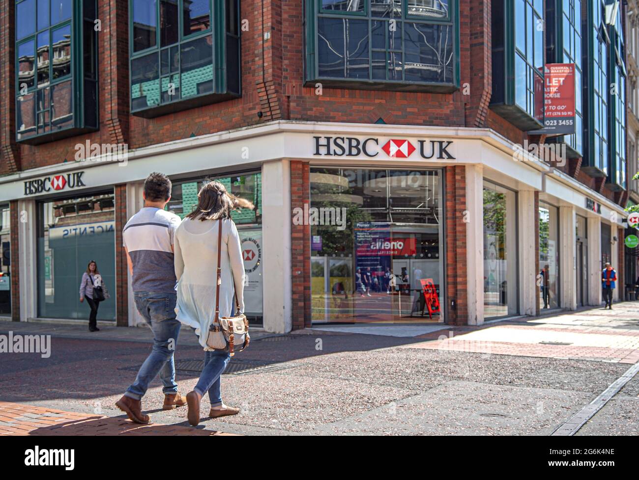 Hsbc belfast hi-res stock photography and images - Alamy