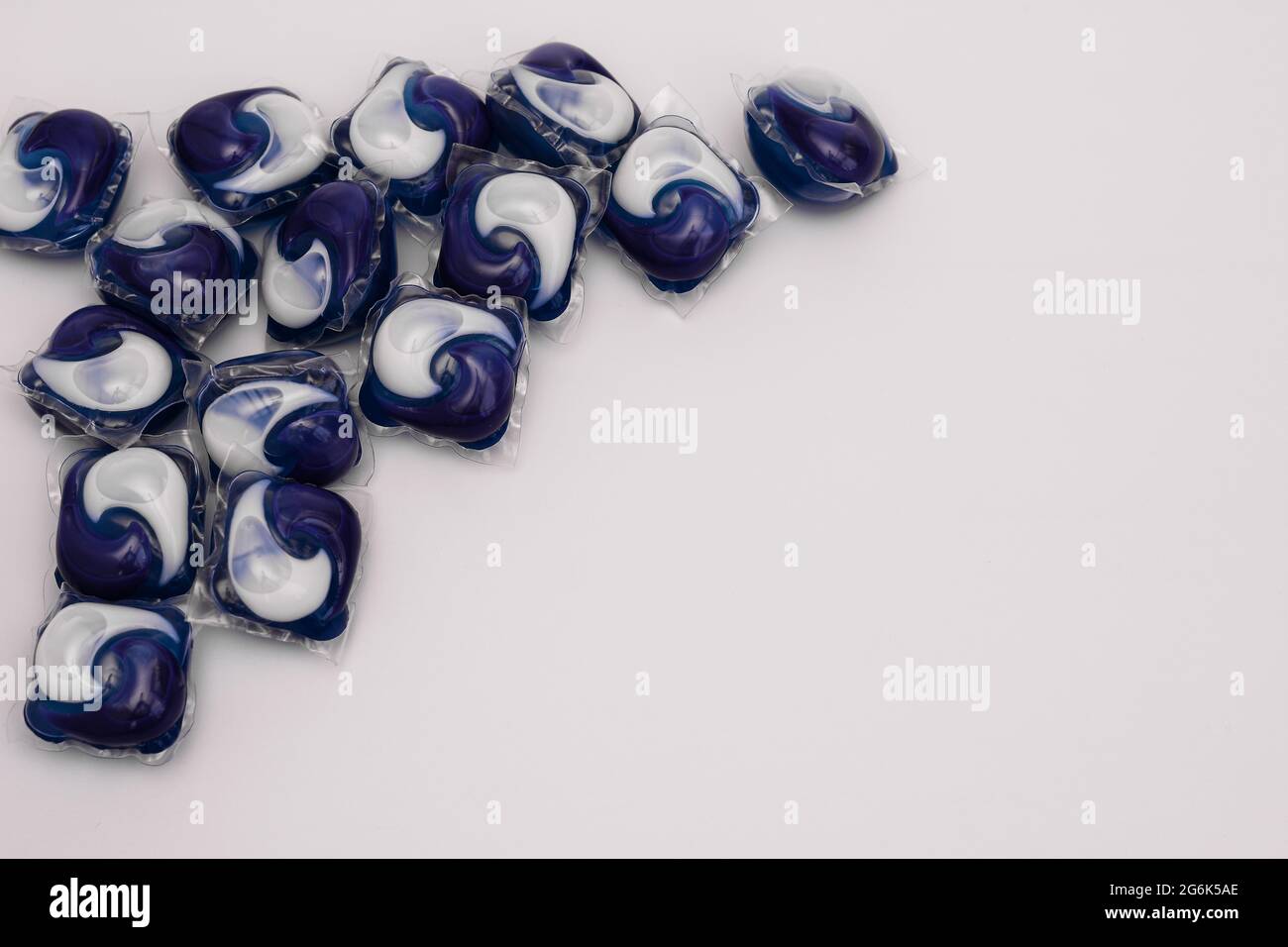 Washing blue hi-res stock photography and images - Alamy