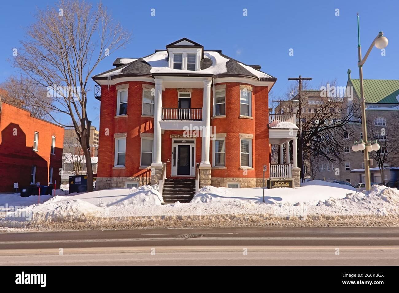 Brick stone residentail building in Ottawa, Canada Stock Photo - Alamy