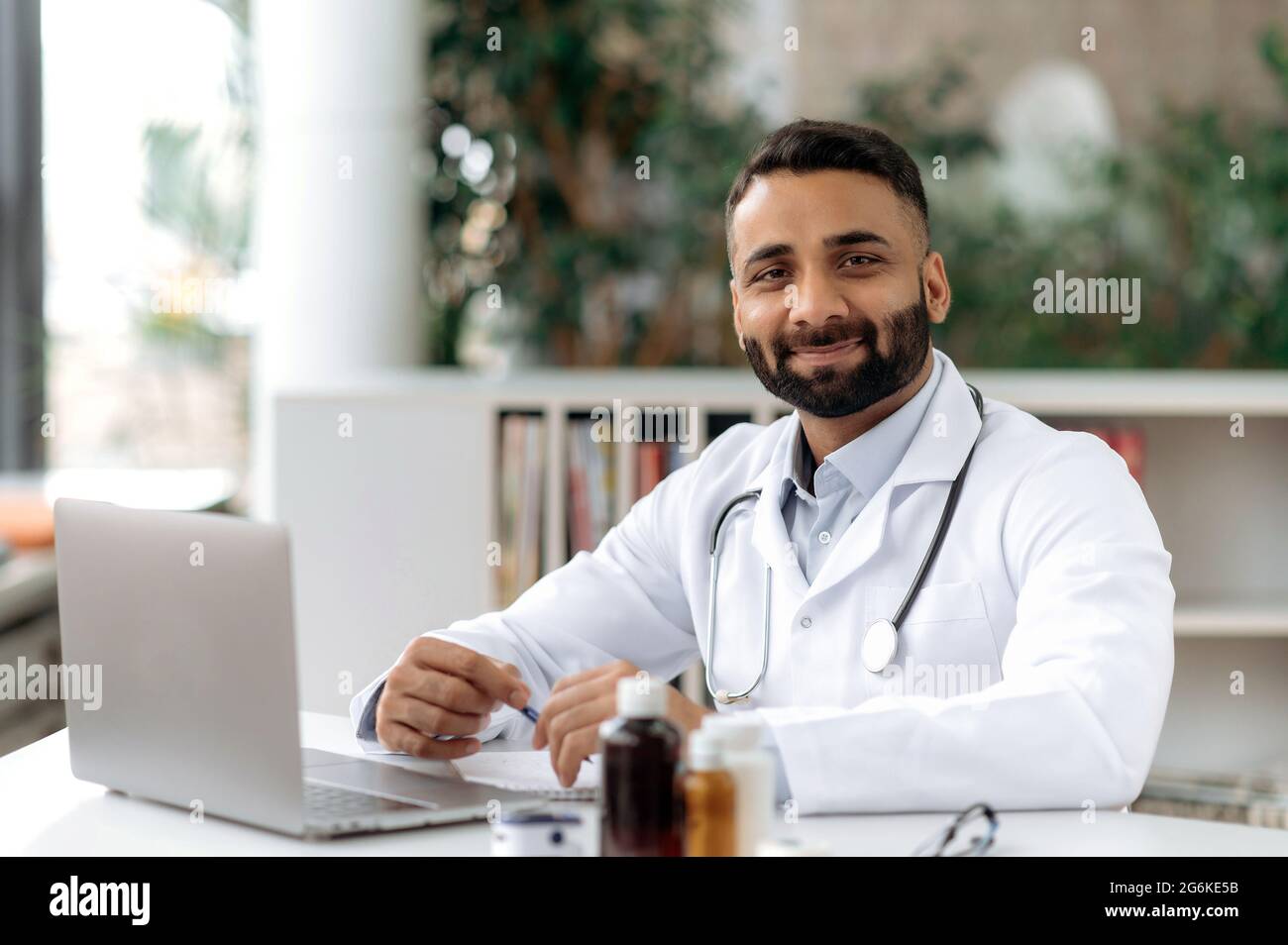 Indian male doctor stethoscope hi-res stock photography and images - Alamy