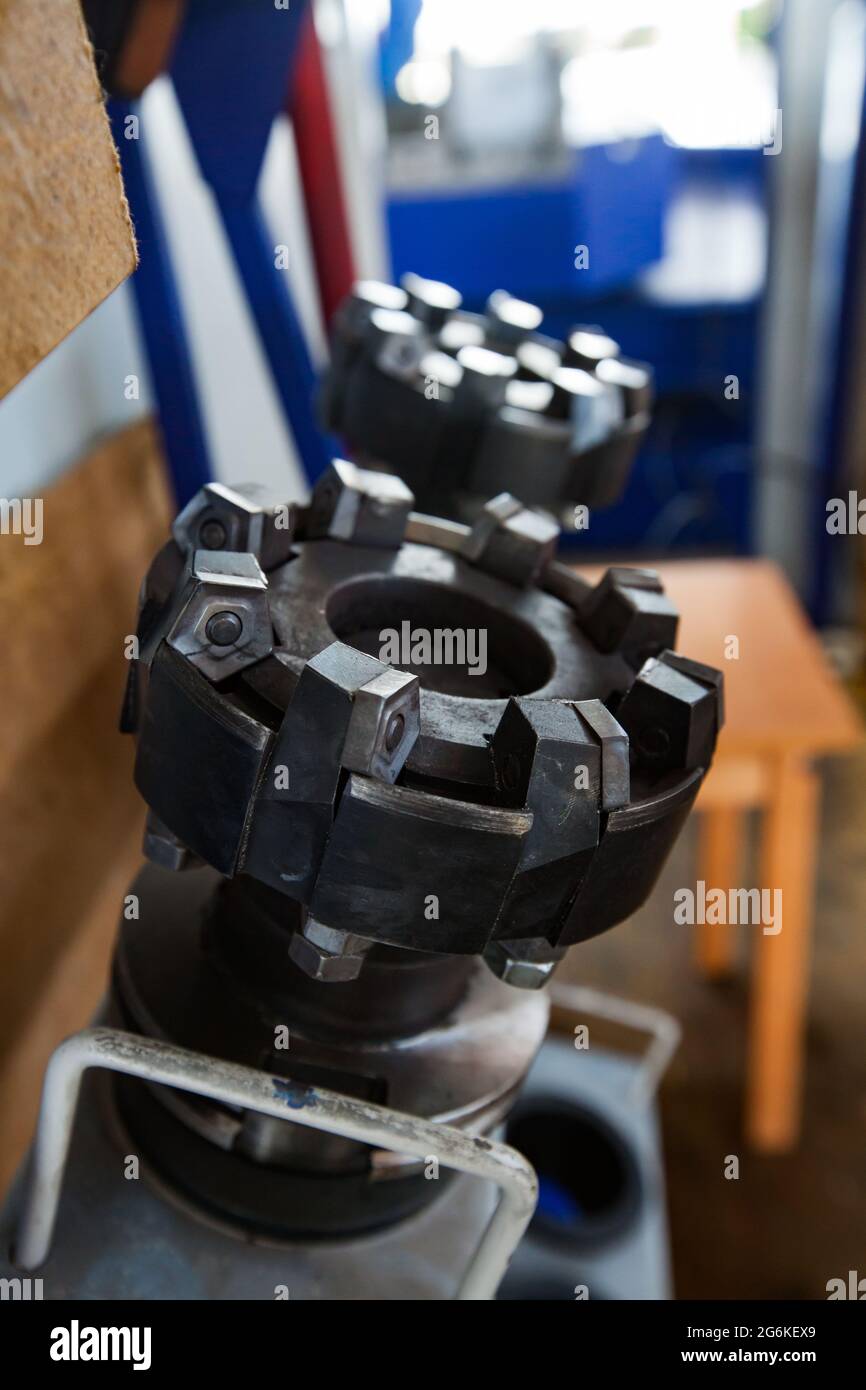 Lathe cutter hi-res stock photography and images - Alamy