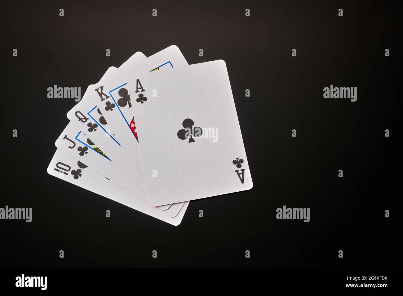 Flush flash hi-res stock photography and images - Alamy