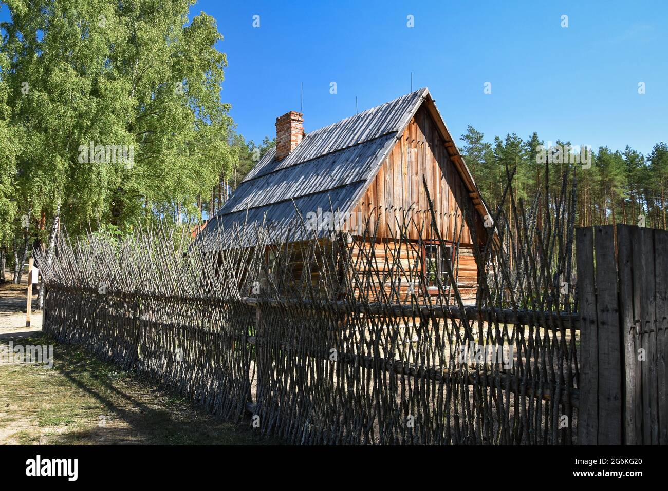 Farm yard building tradition hi-res stock photography and images - Alamy