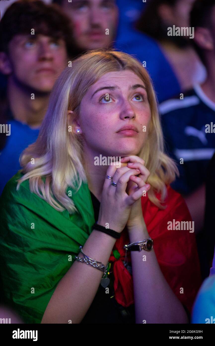 Spain: Rome, 06/07/2021, European 2020, Italy - Spain: Rome, fans watch the match of Italy ...