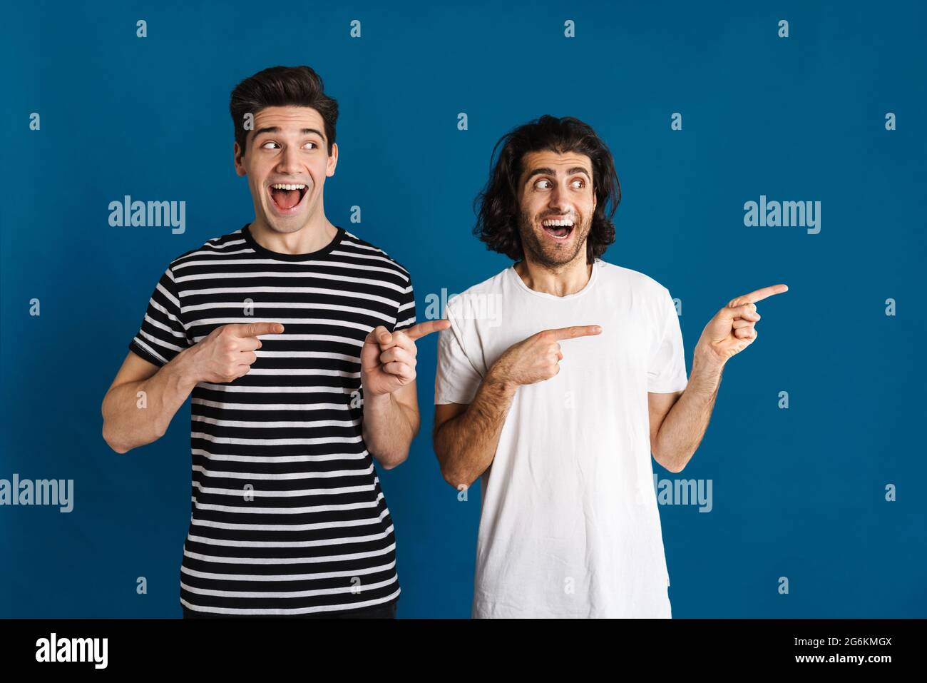 Two men pointing hi-res stock photography and images - Alamy