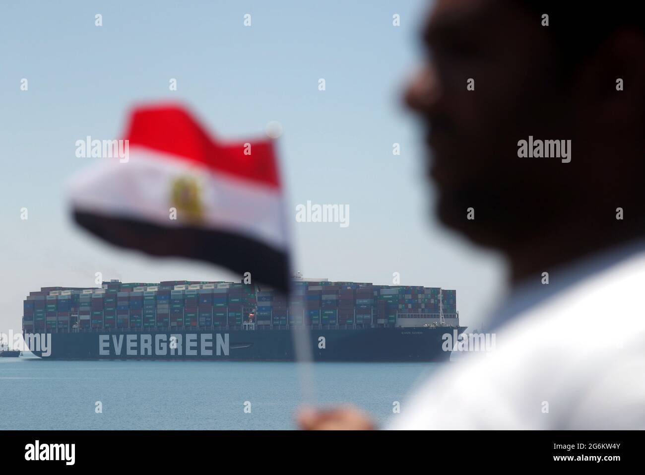 Suezcanal hi-res stock photography and images - Alamy