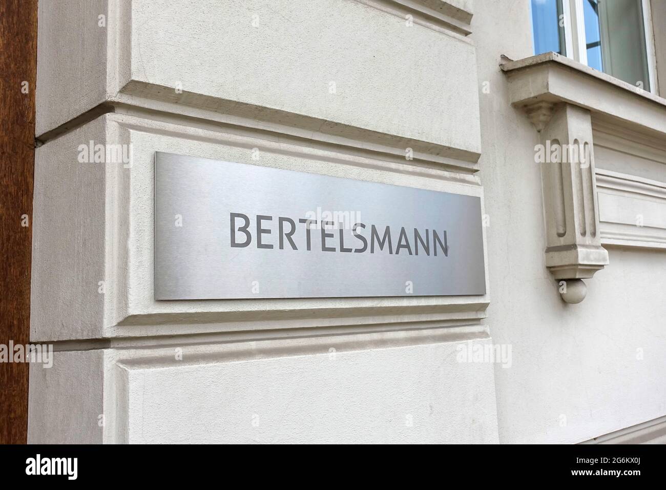 Bertelsmann, Unter den Linden, Berlin, Germany Stock Photo - Alamy