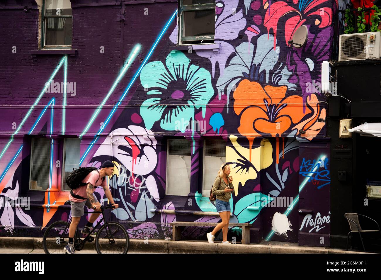Hackney, London. Colourful painting on bar wall Stock Photo - Alamy