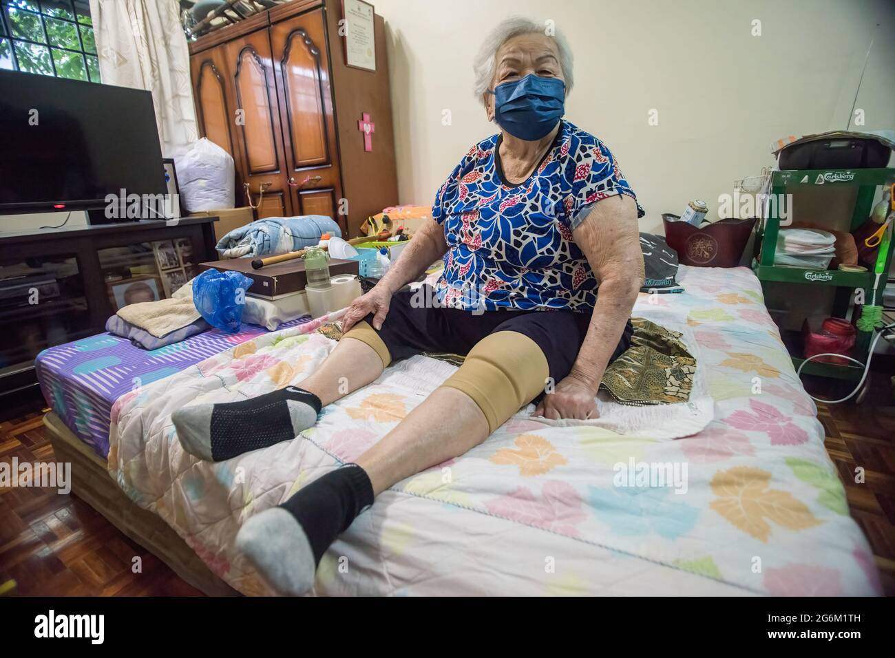 86 year old woman hi-res stock photography and images - Alamy