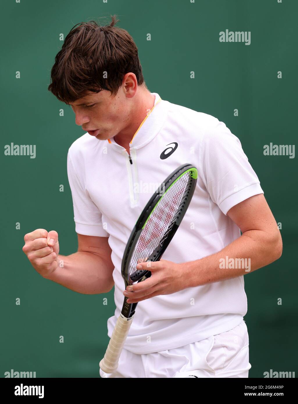 Jack pinnington jones hi-res stock photography and images - Alamy