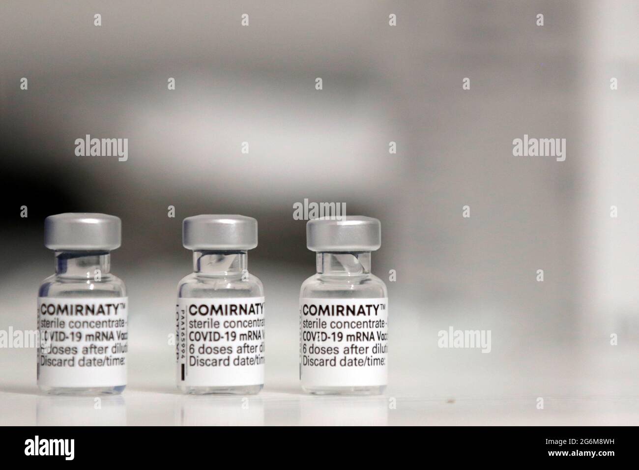 Comirnaty pfizer biontech hi-res stock photography and images - Alamy