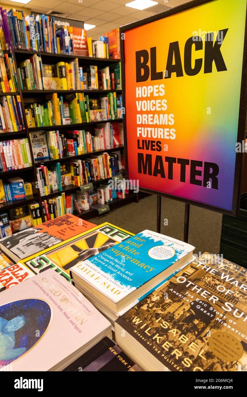 Blm nyc hi-res stock photography and images - Alamy