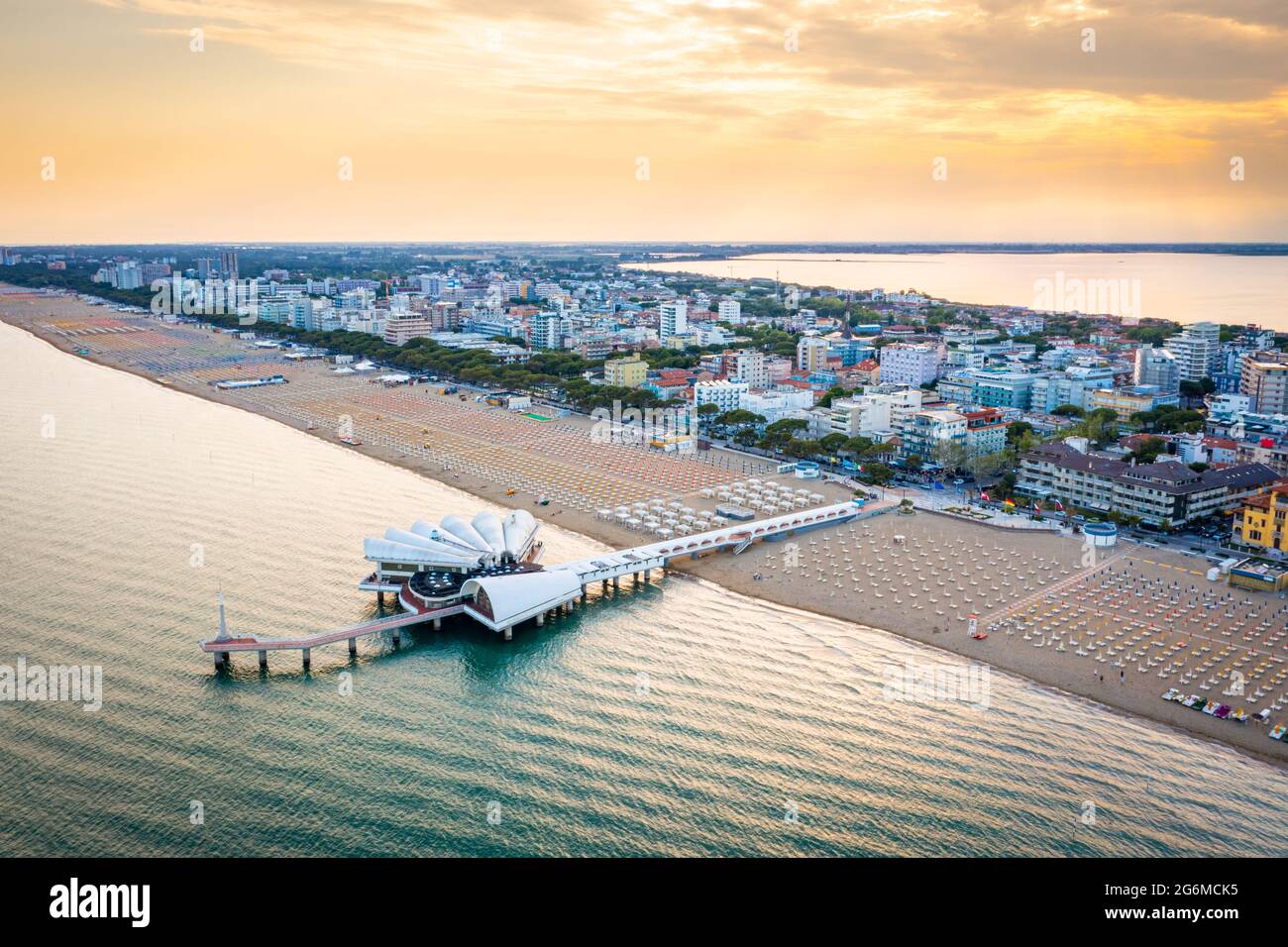 Lignano beach hi-res stock photography and images - Alamy