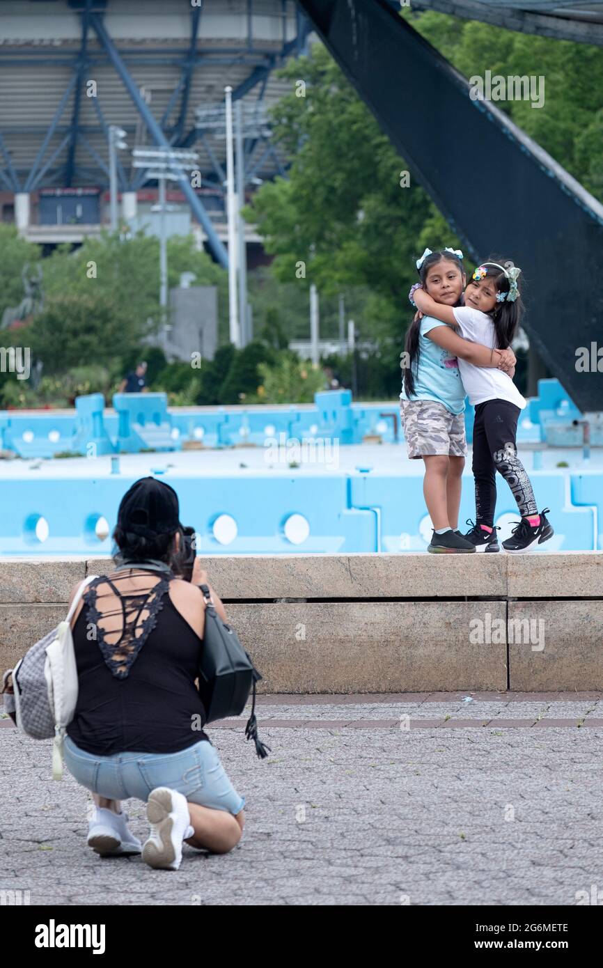 Flushing meadows park kids hi-res stock photography and images - Alamy