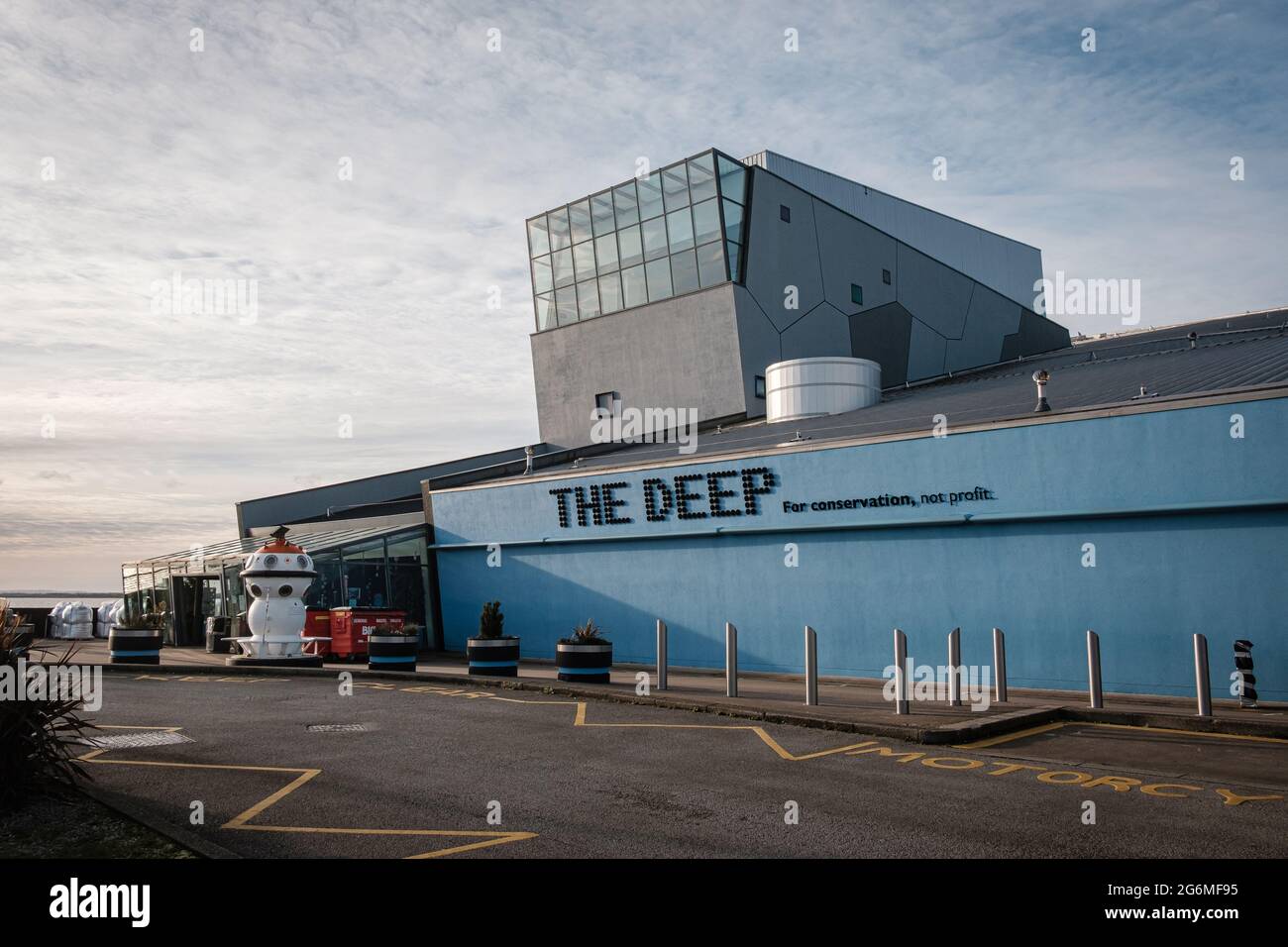 The Deep aquarium, Hull, UK Stock Photo - Alamy