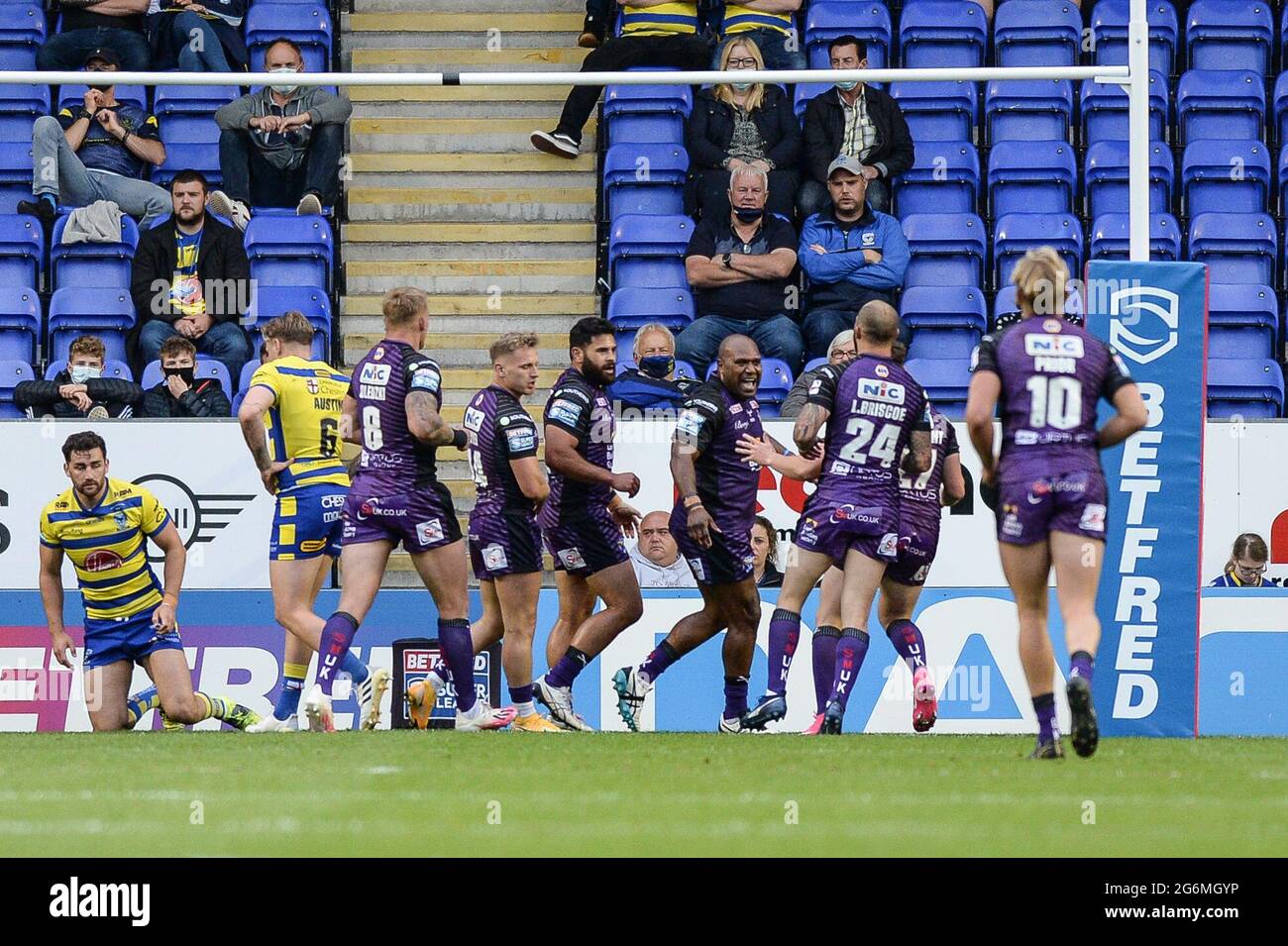 Robert jones rugby hi-res stock photography and images - Alamy