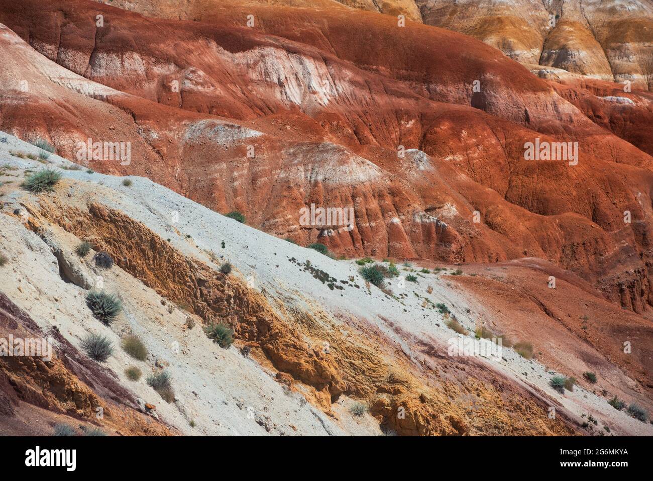 Valley of Mars landscapes in the Altai Mountains, Kyzyl Chin, Siberia ...