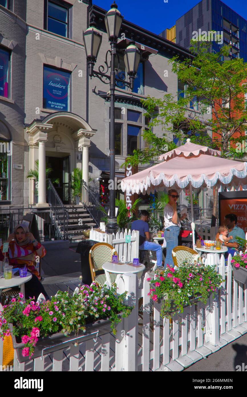 Crescent street, montreal hi-res stock photography and images - Alamy