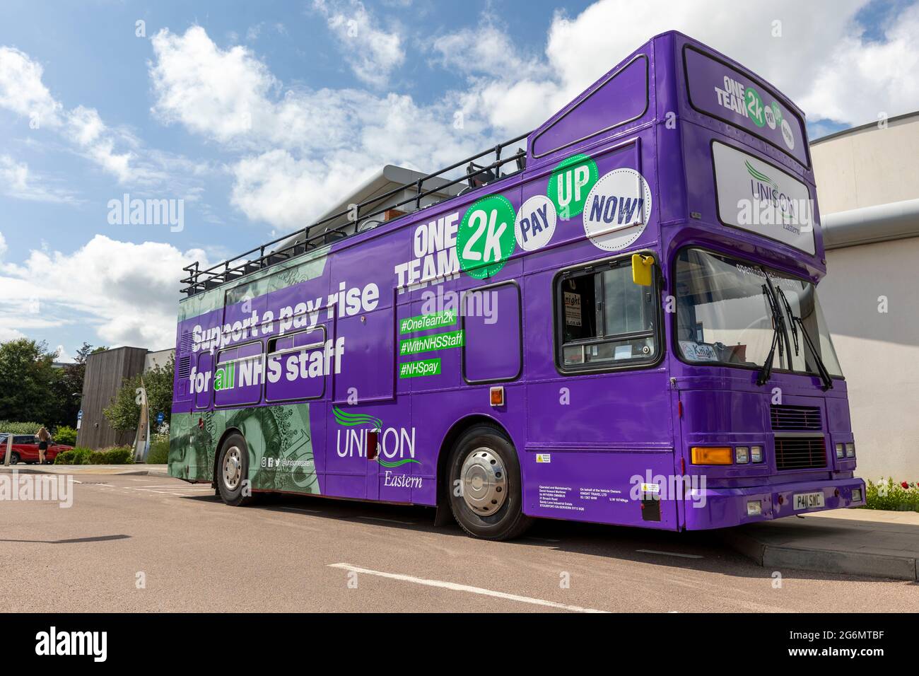 Unison bus hi-res stock photography and images - Alamy