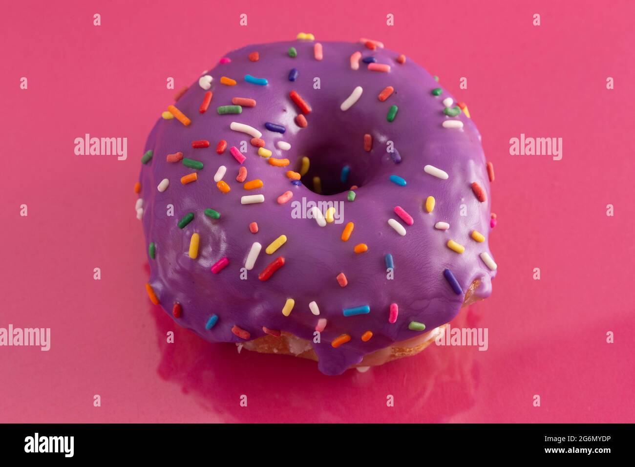 Violet sprinkles hi-res stock photography and images - Alamy