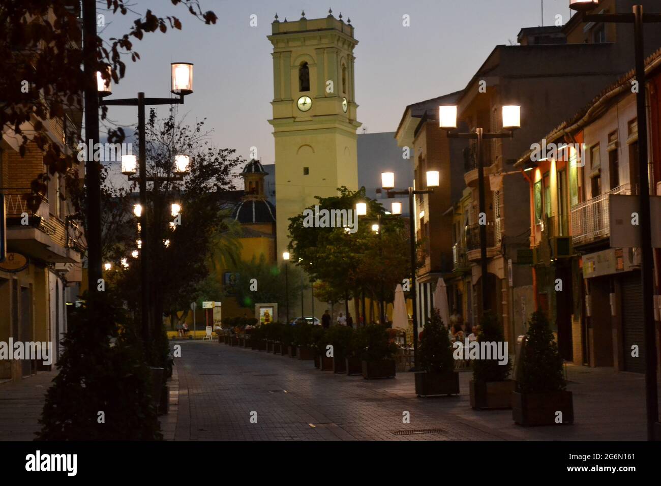 Beautiful old street lanterns hi-res stock photography and images - Alamy